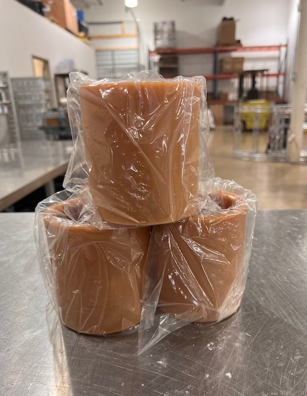 FACTORY OUTLET - CINNAMON BREAD - Spiral Light Candles